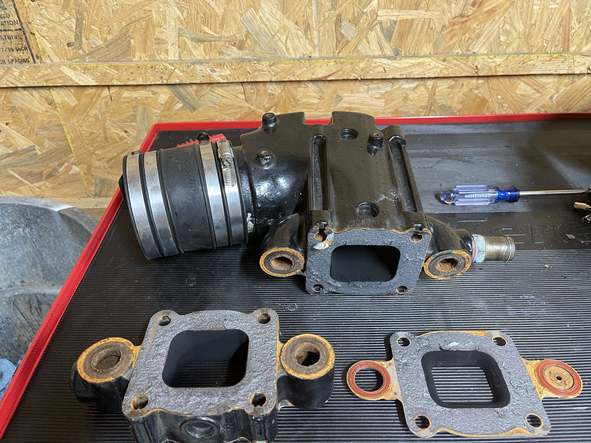 MerCruiser Risers & Manifold Clean Up - The Project Boat